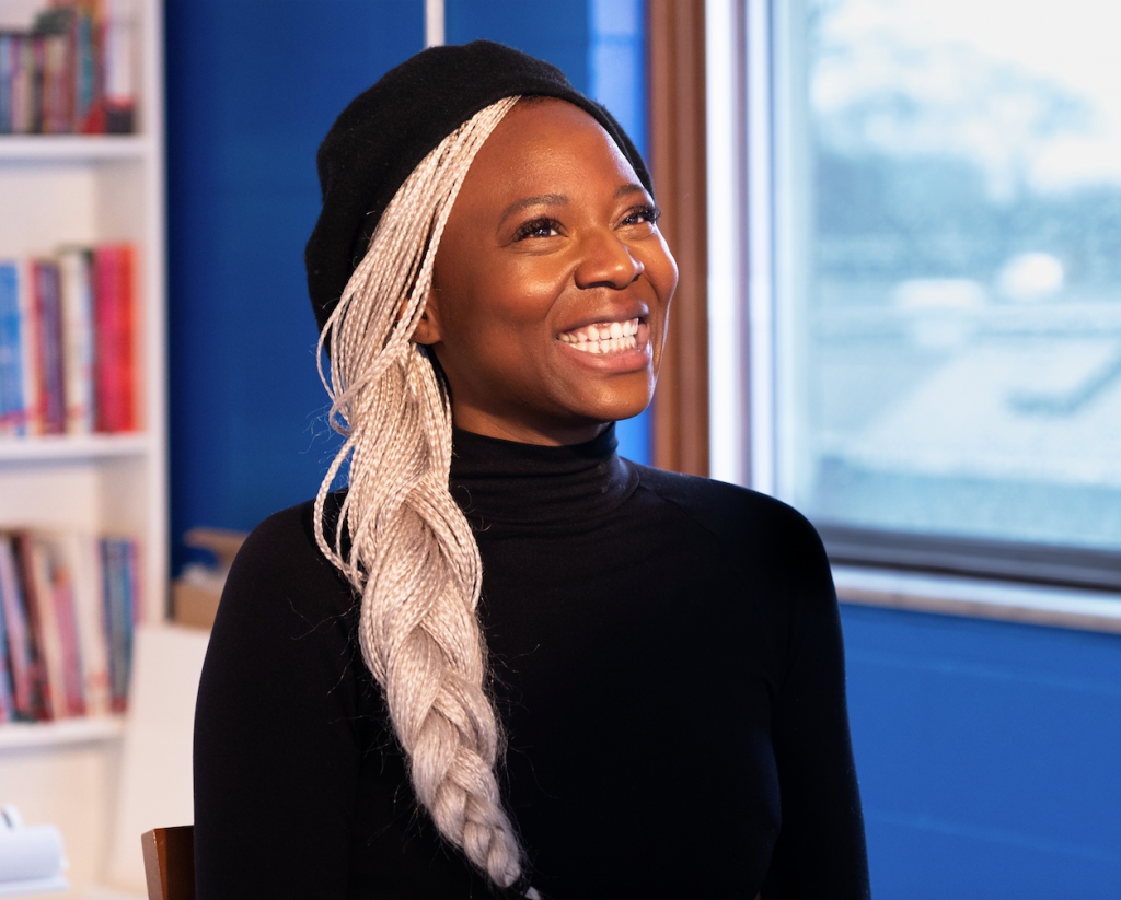 Communication Jeunesse | Edith Kabuya, porte-parole pour les 50 ans de CJ